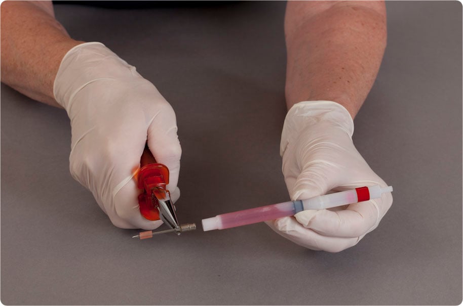 User Instructions | Loading of dart syringes